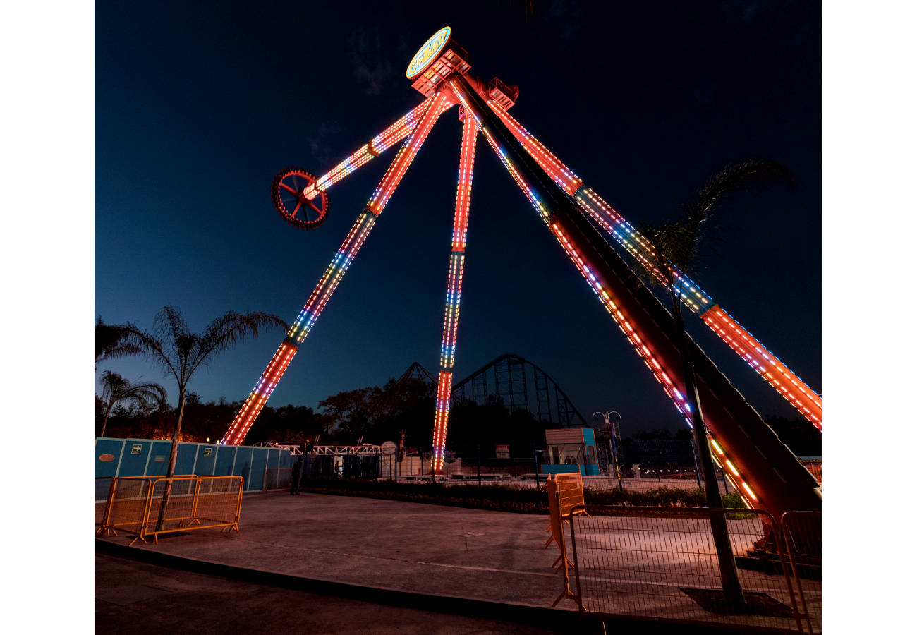 Six Flags México presenta su nueva atracción: CraZanity - Conexion 360